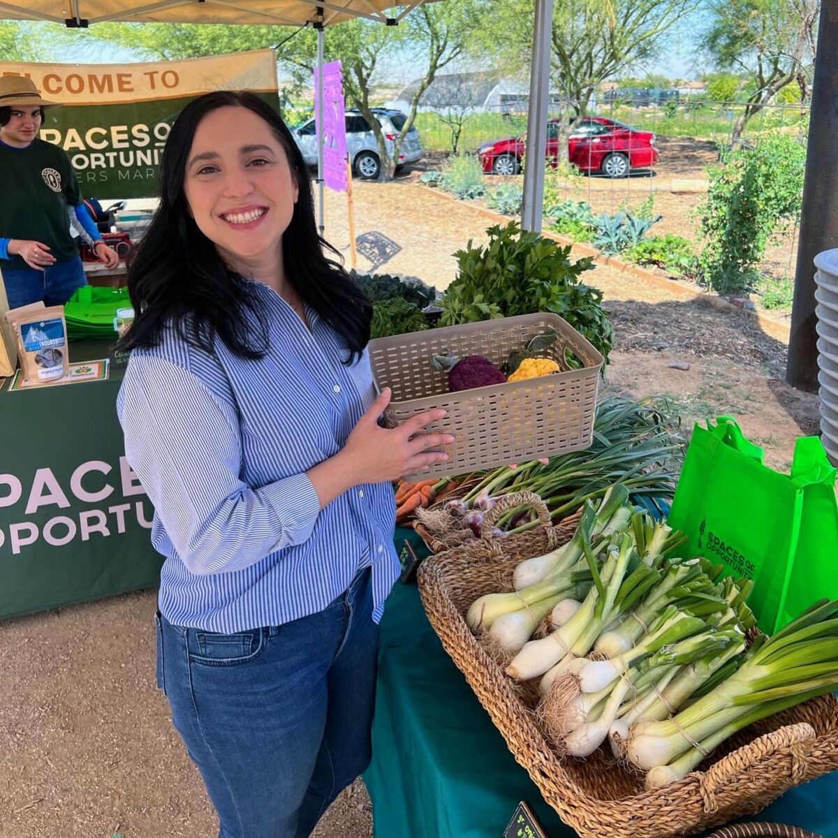 Read Phoenix Vice Mayor Yassamin Ansari Hopes to Become the Next ...