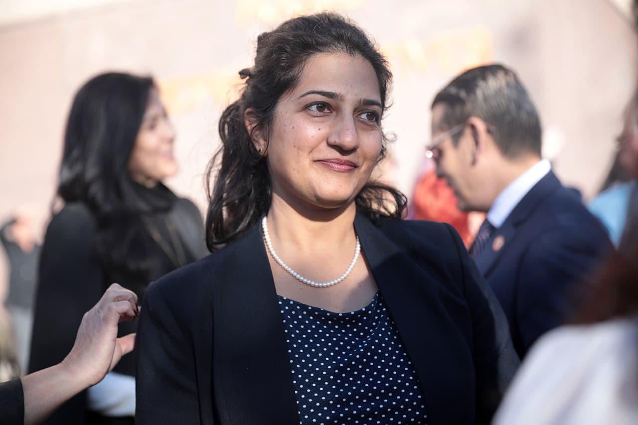 Read UPDATED 3/22: Our Brilliant AZ State Senator Priya Sundareshan’s Strategy to Pin the AZGOP ...